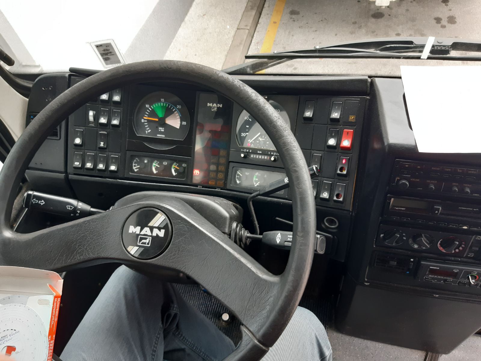 MAN UL 313 , 1999, 512.000 km, 11967 ccm, 228kW, 56 sedežev, Ročni ...