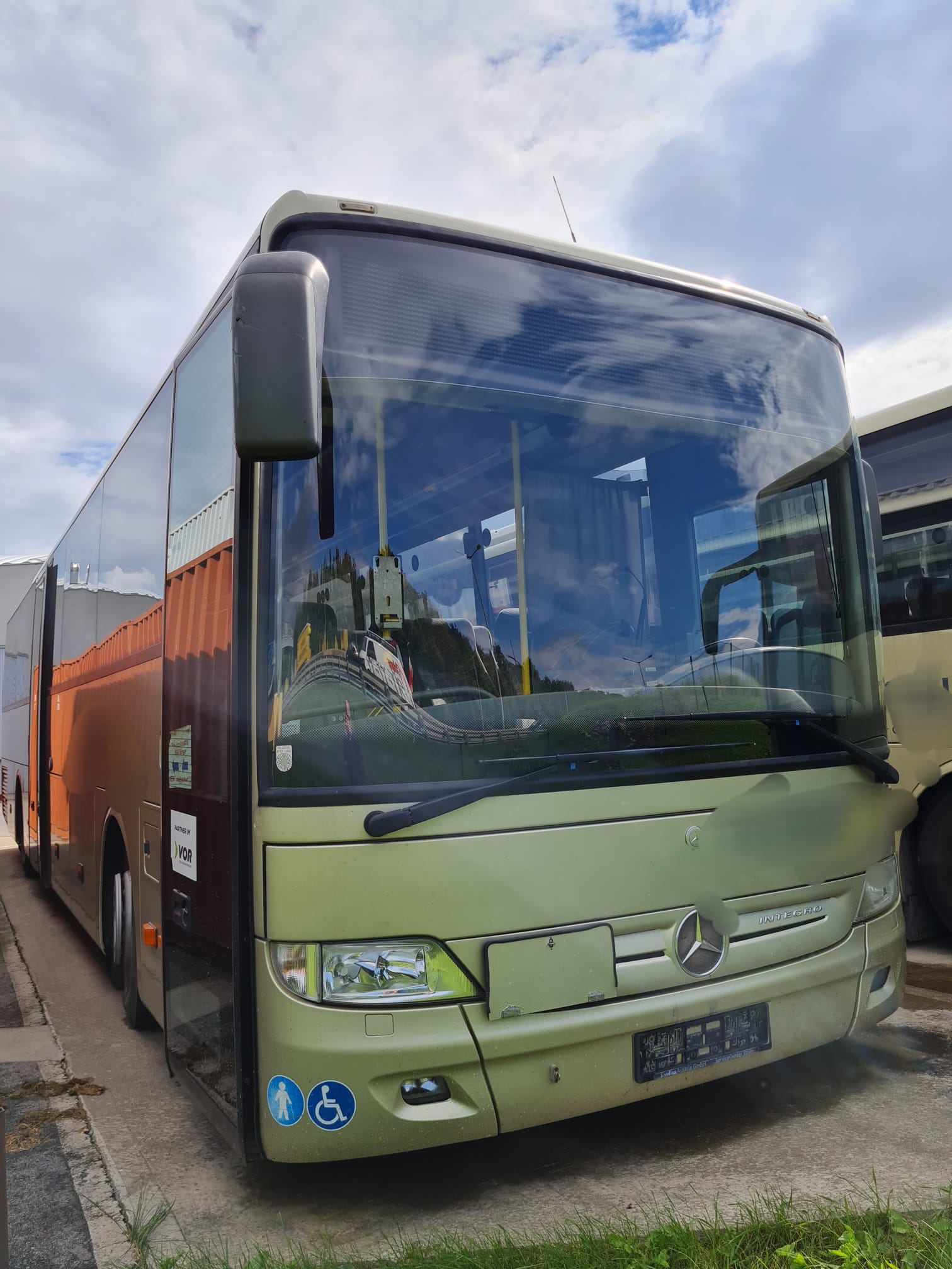 Mercedes Integro Ü, 2008, 830.000 km, 11967ccm, 260kW, 49 sedežev ...